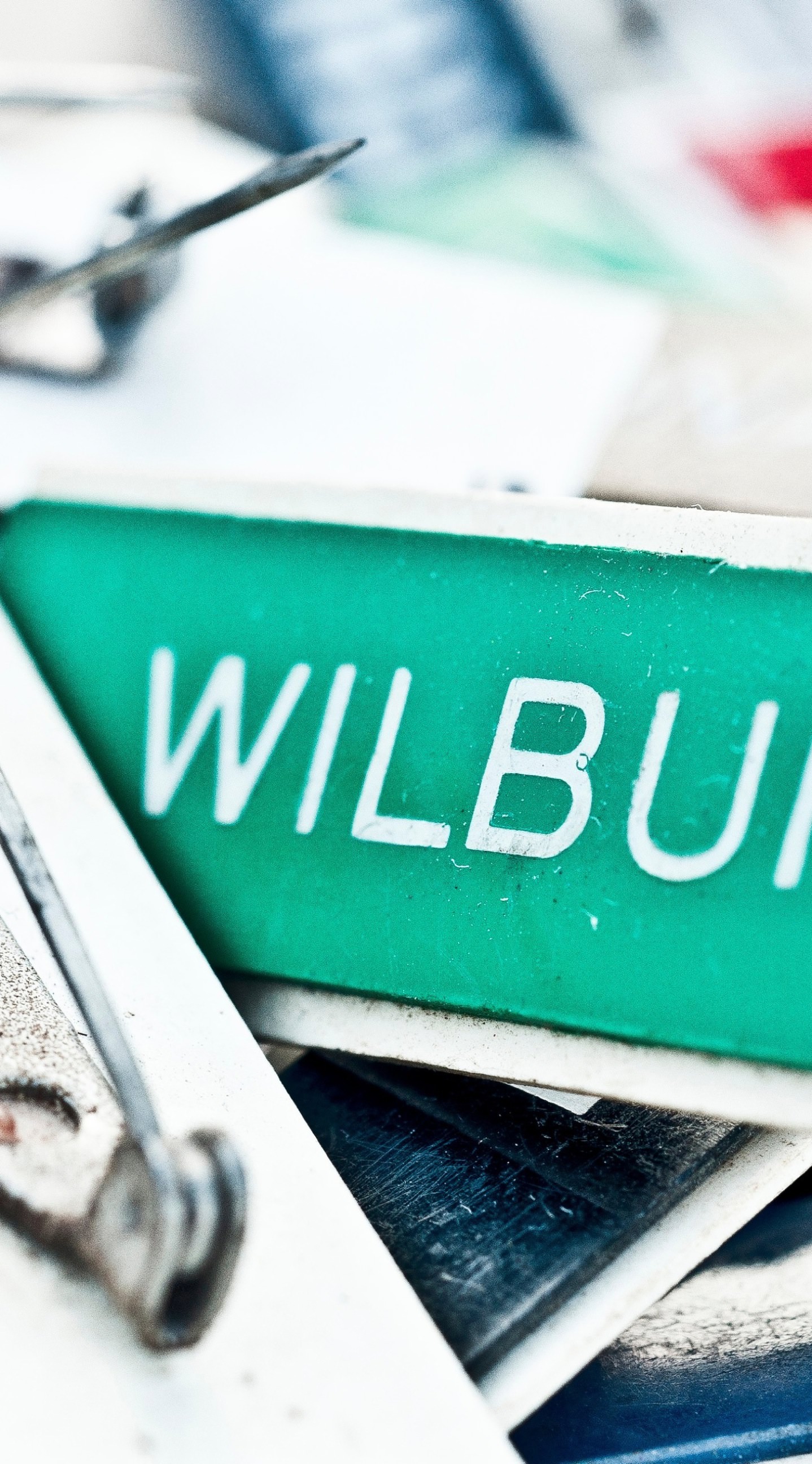 Logo WILBUR | wallpaper.sc iPhone6sPlus