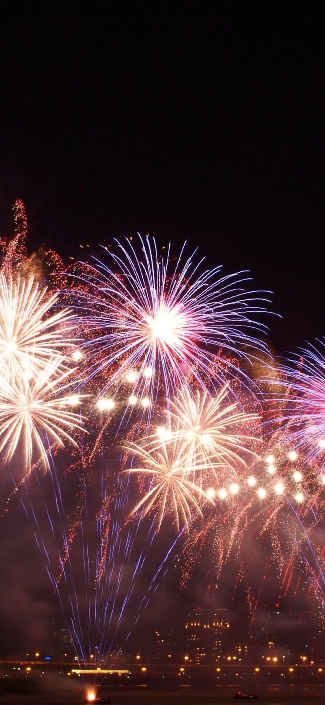 Scenery fireworks night sky | wallpaper.sc iPhoneXS