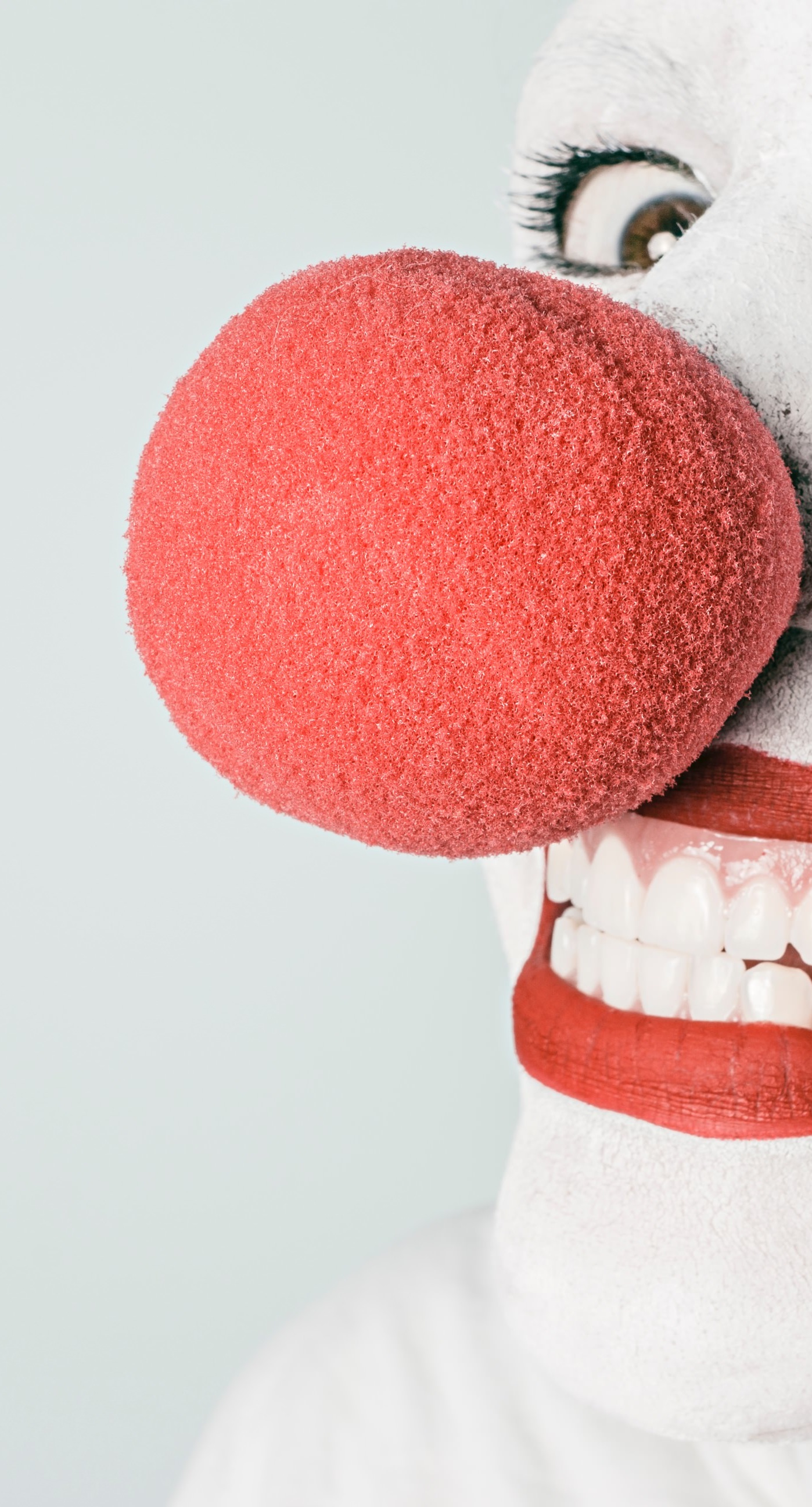 karakter badut merah dan putih | wallpaper.sc iPhone8Plus